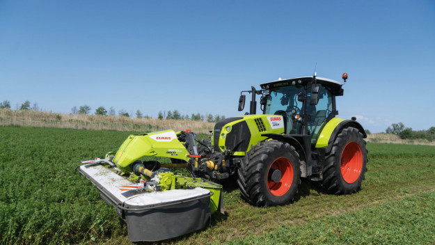 CLAAS WESTERN - Tractors
